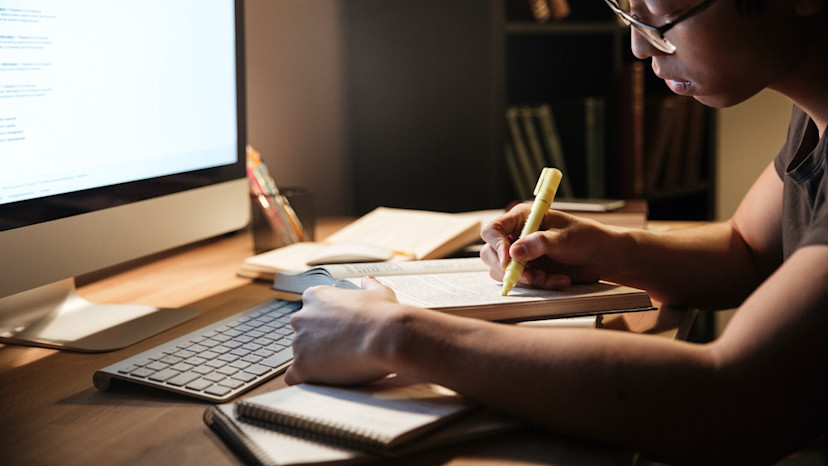 EMBA: What Is an Executive MBA? - 2025 - MasterClass