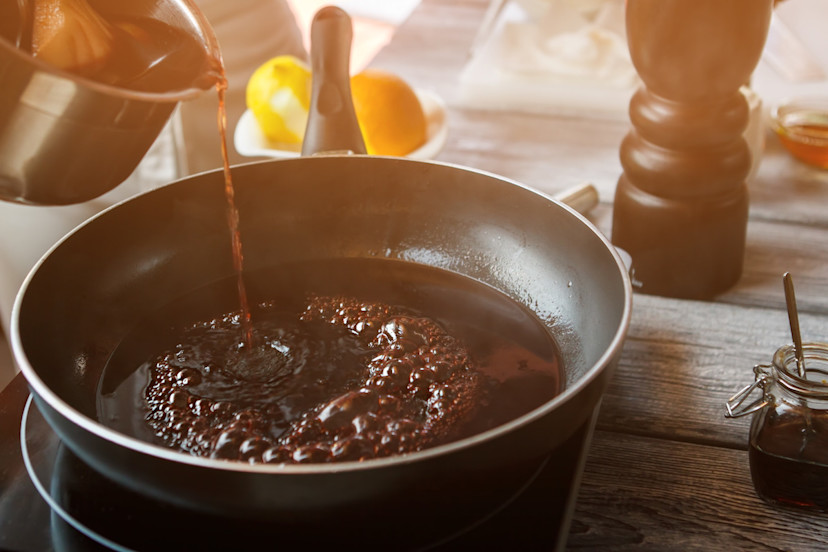 How to Deglaze a Pan: 5 Easy Pan Sauce Recipes - 2025 - MasterClass