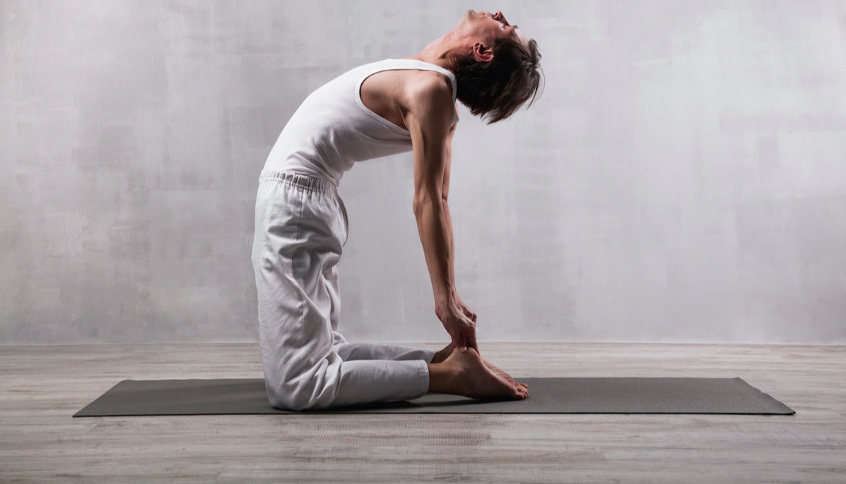How To Do Camel Pose 3 Ways To Modify Camel Pose 2022 Masterclass