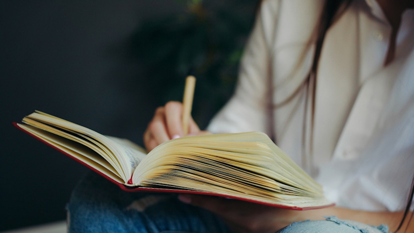 What Is a Story Within a Story? 7 Examples of Nested Stories - 2025 ...