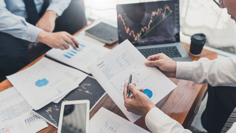 Preferred Stock Explained: 6 Types of Preferred Stock - 2025 - MasterClass