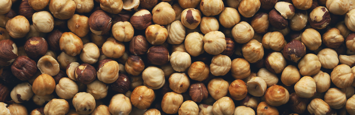 How to Toast Hazelnuts: 2 Ways to Toast Hazelnuts - 2022 - MasterClass
