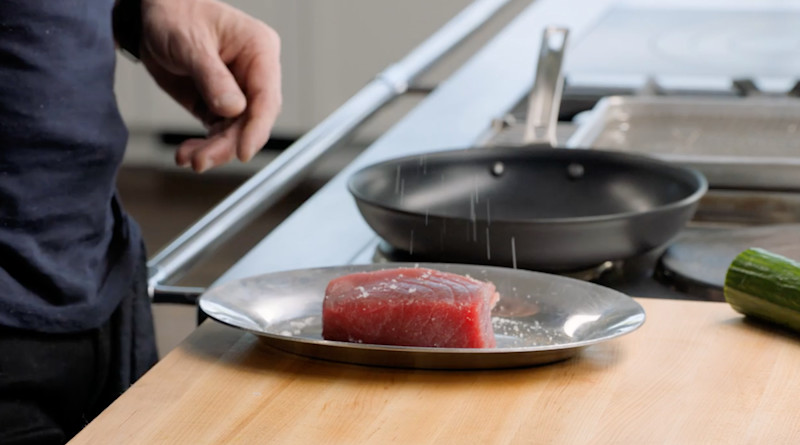 Gordon Ramsay’s Seared Sesame Crusted Tuna Recipe - 2020 - MasterClass