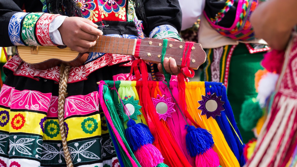 Huayno Music: 4 Notable Huayno Musicians - 2022 - MasterClass