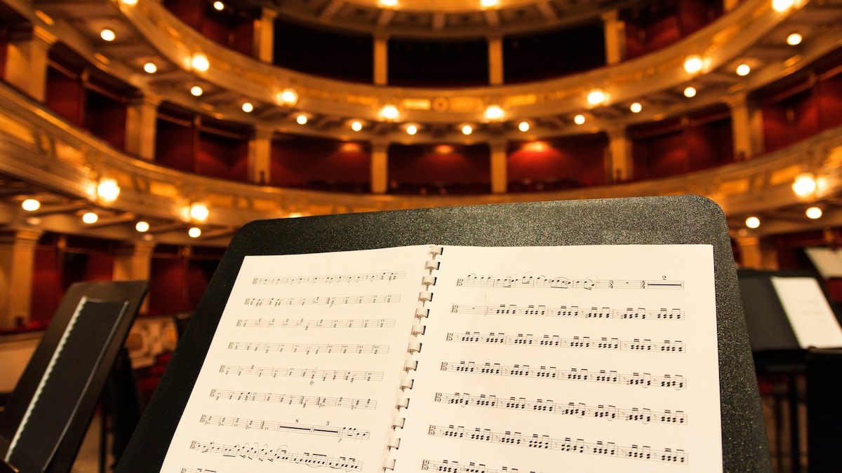 What Is an Aria? 5 Examples of Arias in Music - 2022 - MasterClass