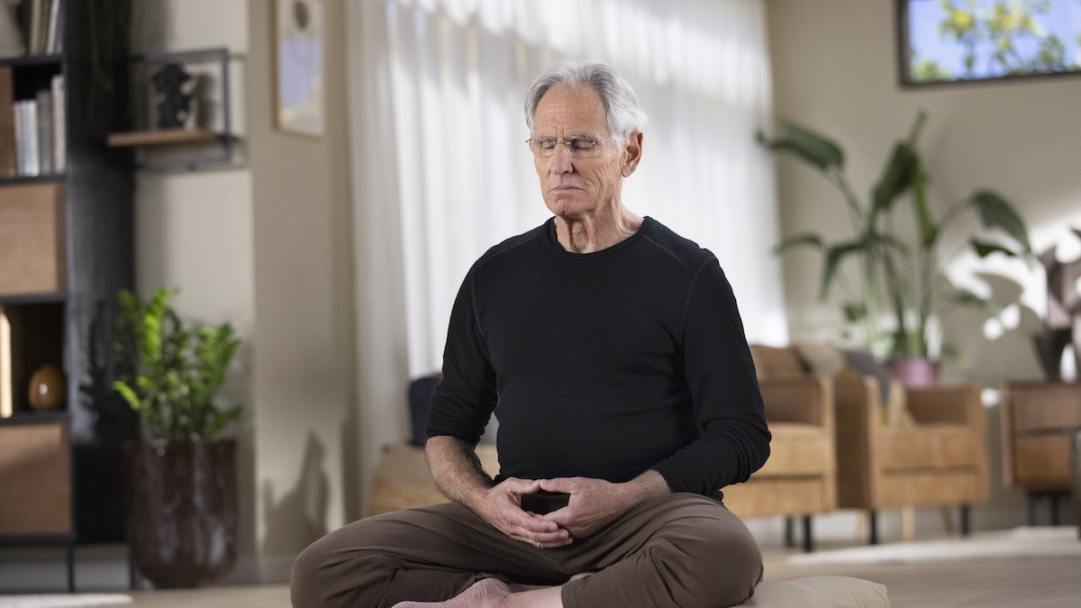 Jon Kabat-Zinn’s Simple Guide to Meditation - 2022 - MasterClass