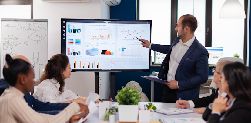 What Is Crowdsourcing? 3 Benefits of Crowdsourcing - 2025 - MasterClass