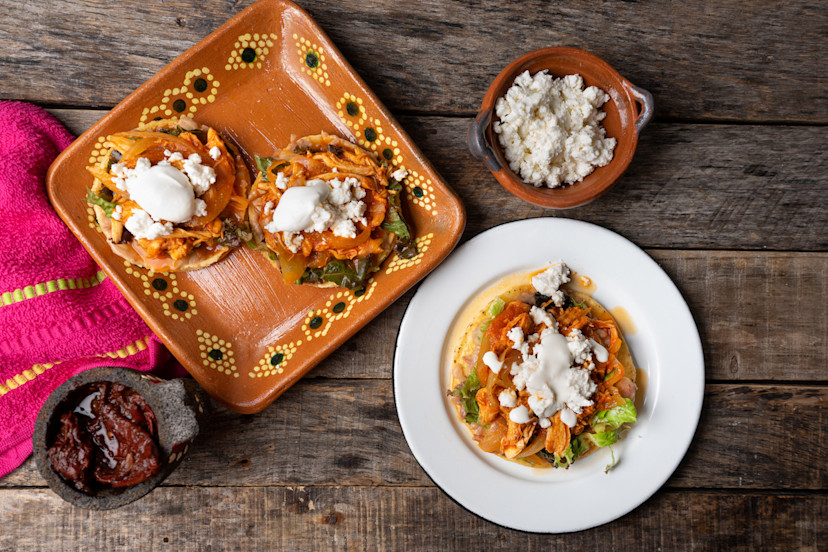 How to Make Tinga de Pollo: Authentic Chicken Tinga Recipe - 2026 ...