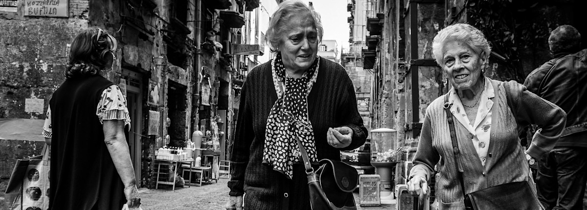 Tips to Create Compelling Documentary Photography - 2022 - MasterClass