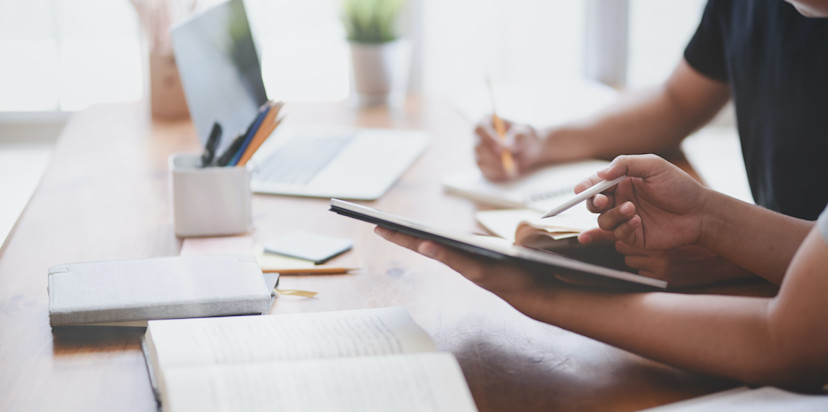 What Is a Compound Verb? How to Use Compound Verbs in Writing - 2025 ...