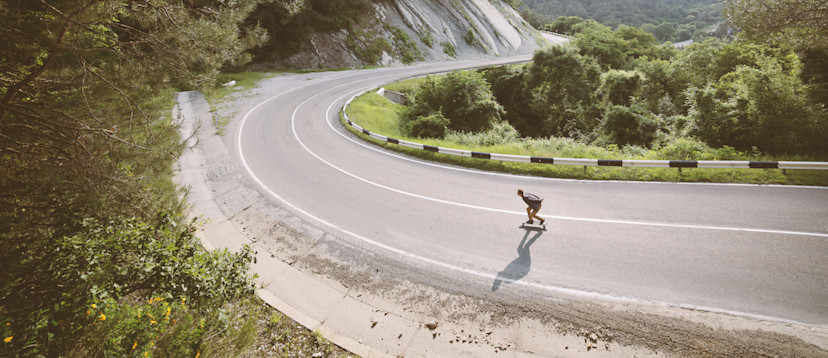 Downhill Skateboarding Guide: 6 Tips for Downhill Skating - 2025 ...