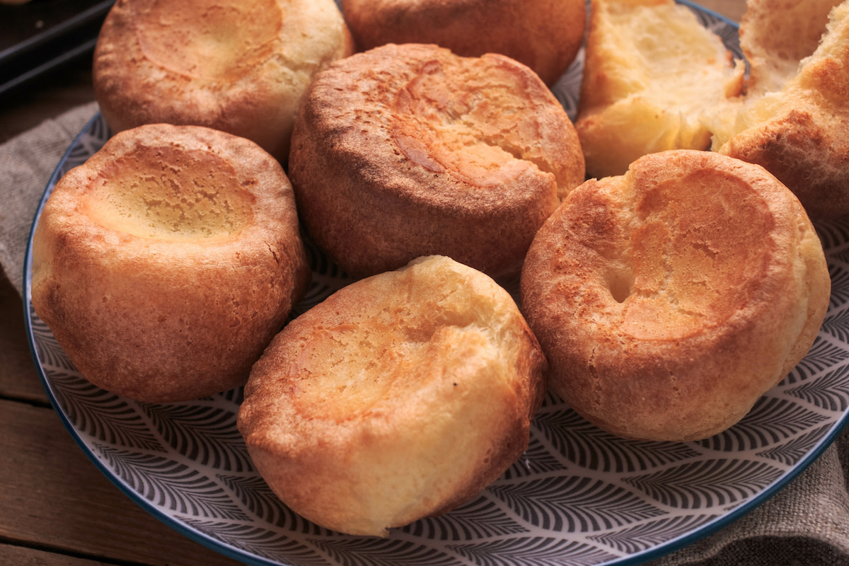 Popovers Recipe: 3 Tips for Making Light, Buttery Popovers - 2022 ...