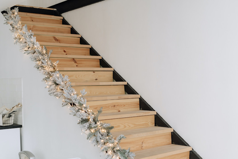 How to Decorate Stairs: 4 Examples of Stair Décor - 2025 - MasterClass