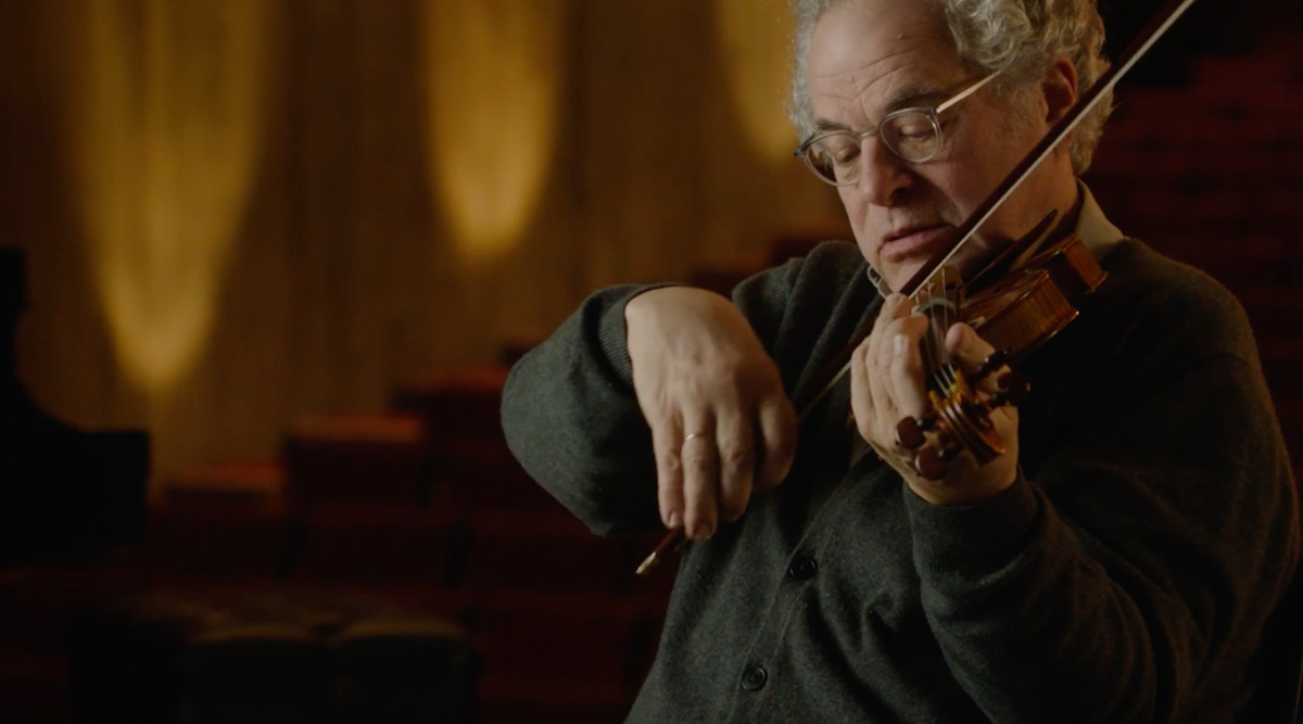 Learn How to Perfect the Russian Bow Hold in Violin - 2022 - MasterClass