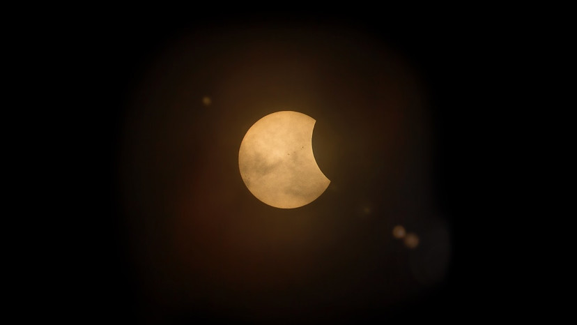 How to Photograph a Solar Eclipse: Tips for Photographing a Solar ...