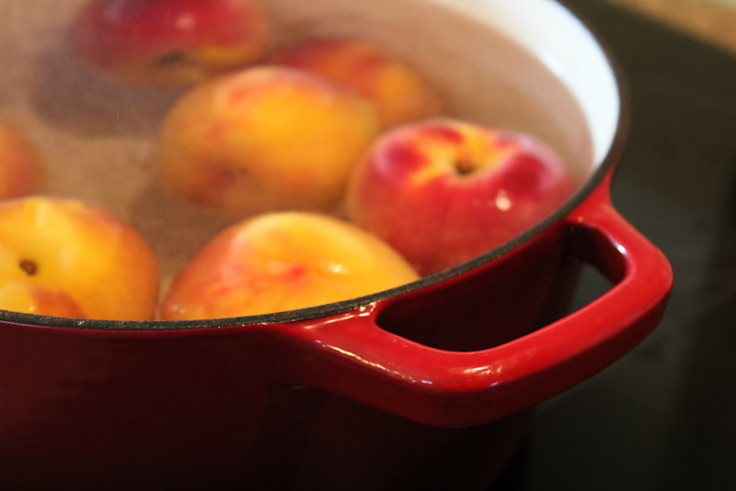 How to Blanch Peaches: A Simple Method for Peeling Peaches - 2026 ...