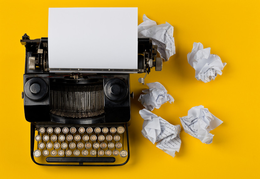 Writing Funny: 9 Tips for Writing the Best Jokes - 2025 - MasterClass