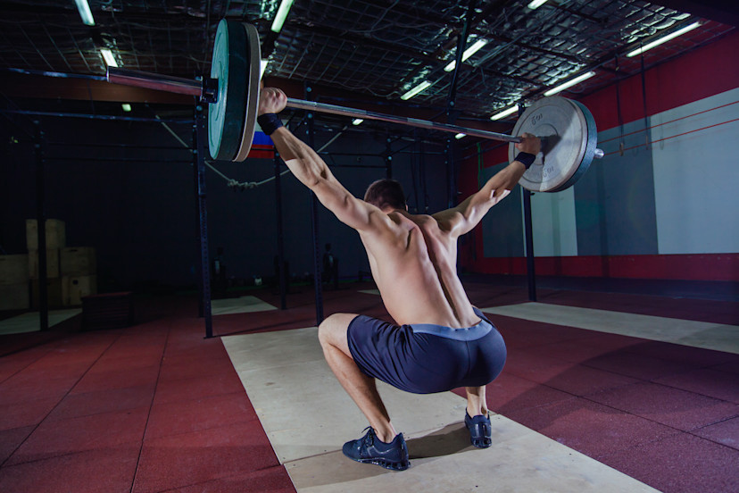 Squat Clean Guide: How to Do Squat Cleans - 2025 - MasterClass