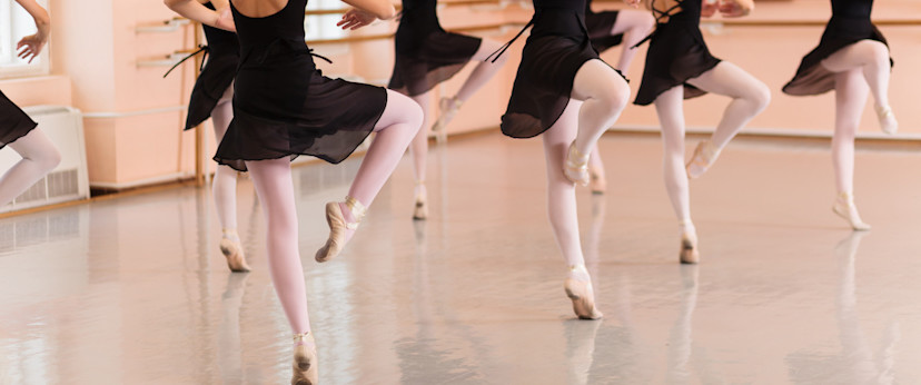 Ballet Turns: How to Do 11 Ballet Turns - 2025 - MasterClass