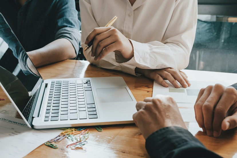 Outside Sales Defined: How Companies Use Outside Sales - 2025 - MasterClass