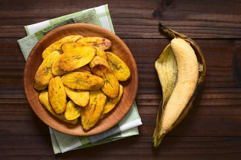 How to Peel a Plantain in 4 Steps - 2026 - MasterClass