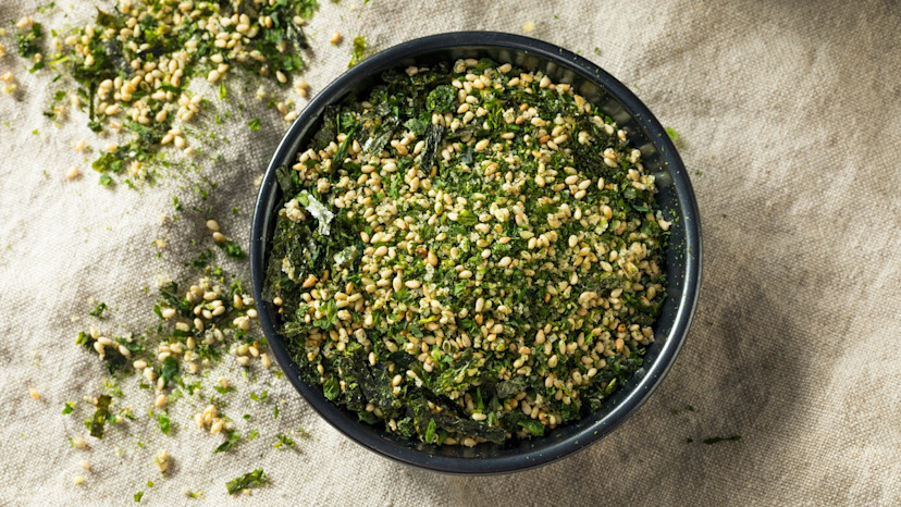 How to Make Furikake: 4 Ways to Use Furikake in Your Cooking - 2025 ...