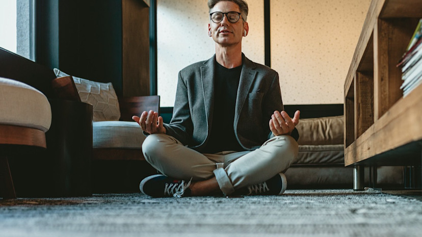 How to Meditate at Work: 5 Tips for Office Meditation - 2025 - MasterClass