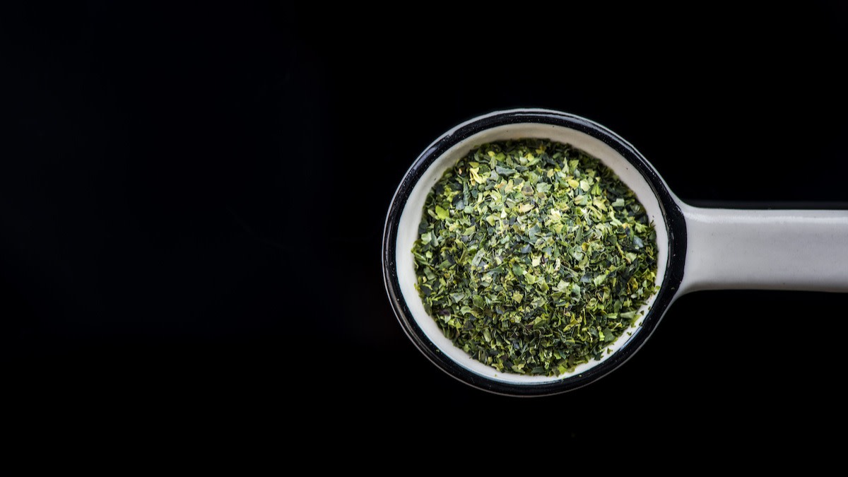 Aonori Seaweed Guide: How to Use Aonori in Your Cooking - 2022 ...