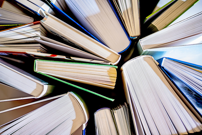 How to Find the Best Book Editor: A Complete Guide - 2025 - MasterClass