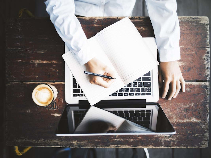 What Is Third Person Point of View in Writing? How to Write in Third ...