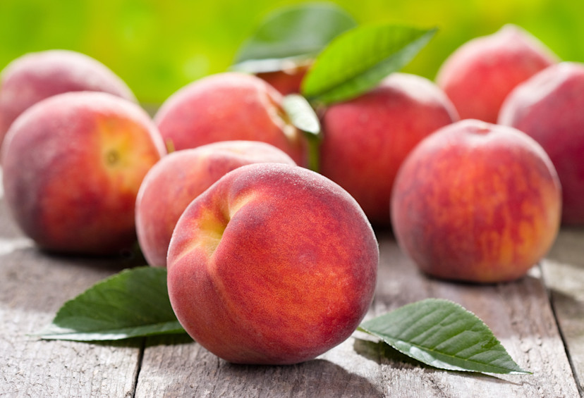 7 Types of Peaches: A Guide to Popular Peach Varieties - 2025 - MasterClass