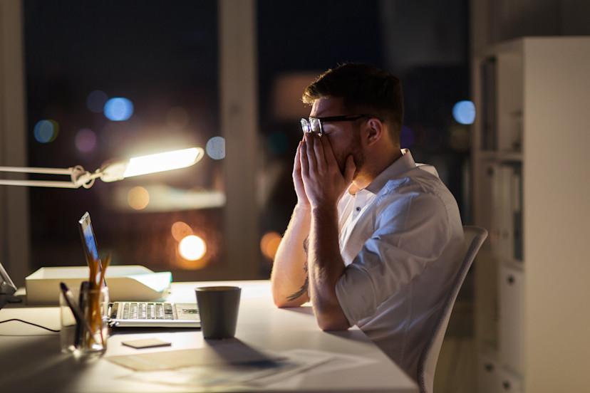 Workaholic: 5 Signs of a Workaholic - 2025 - MasterClass