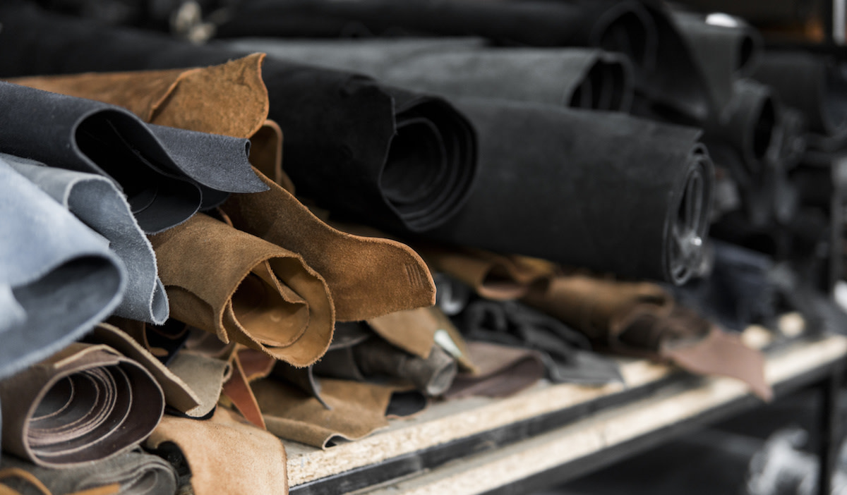 What Is Suede Fabric? Learn About the Difference Between Suede, Leather ...