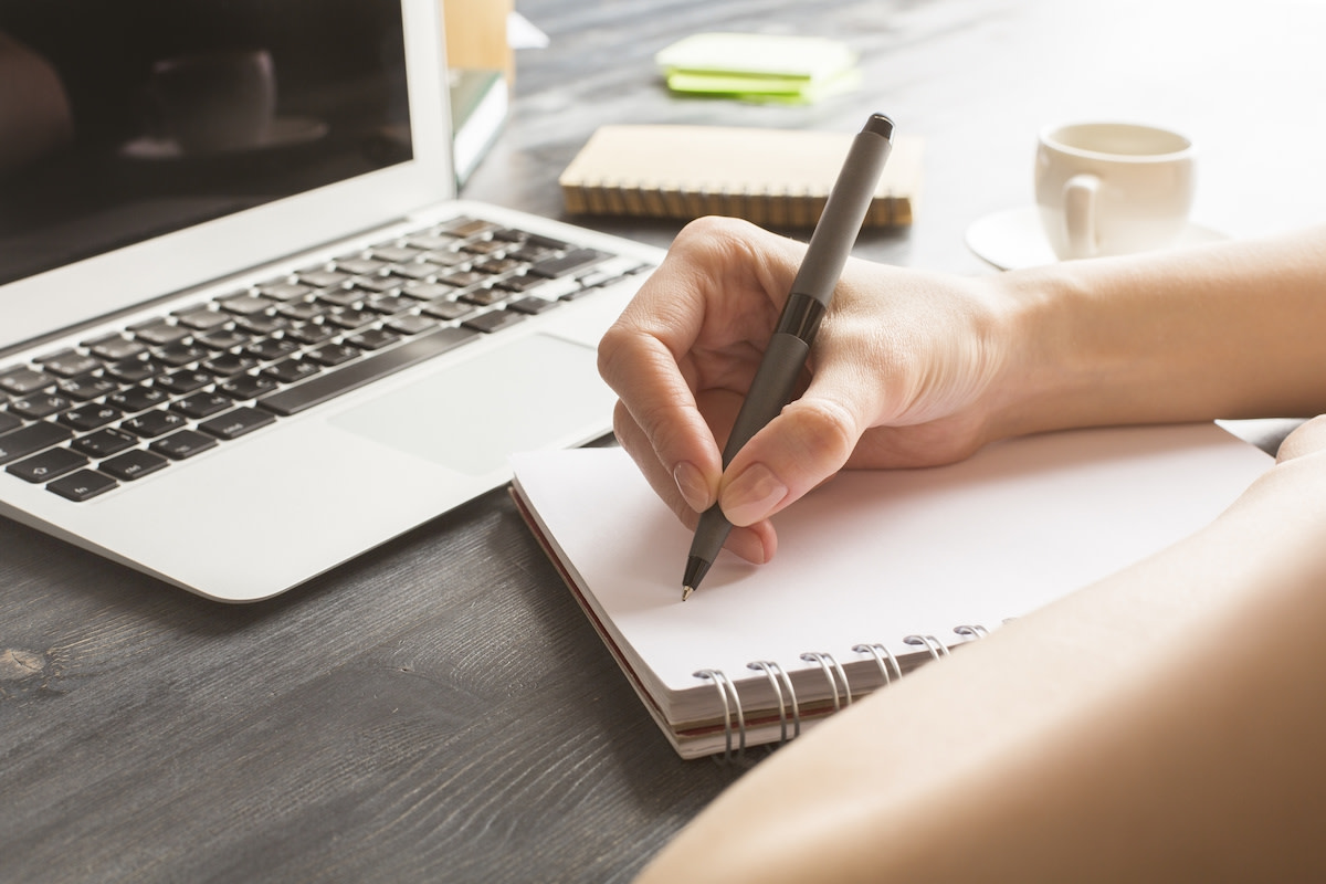 Understanding Point of View: How to Choose a POV for Your Story - 2022 ...