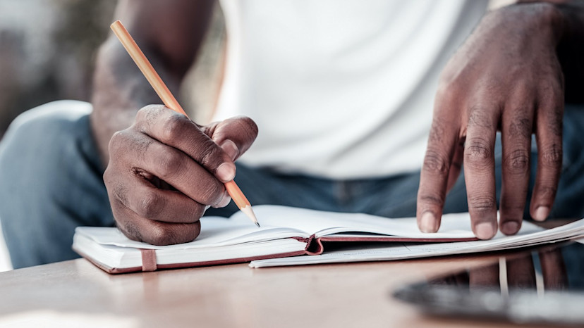 How to Write a Movie Review: 5 Tips for Writing Movie Reviews - 2025 ...