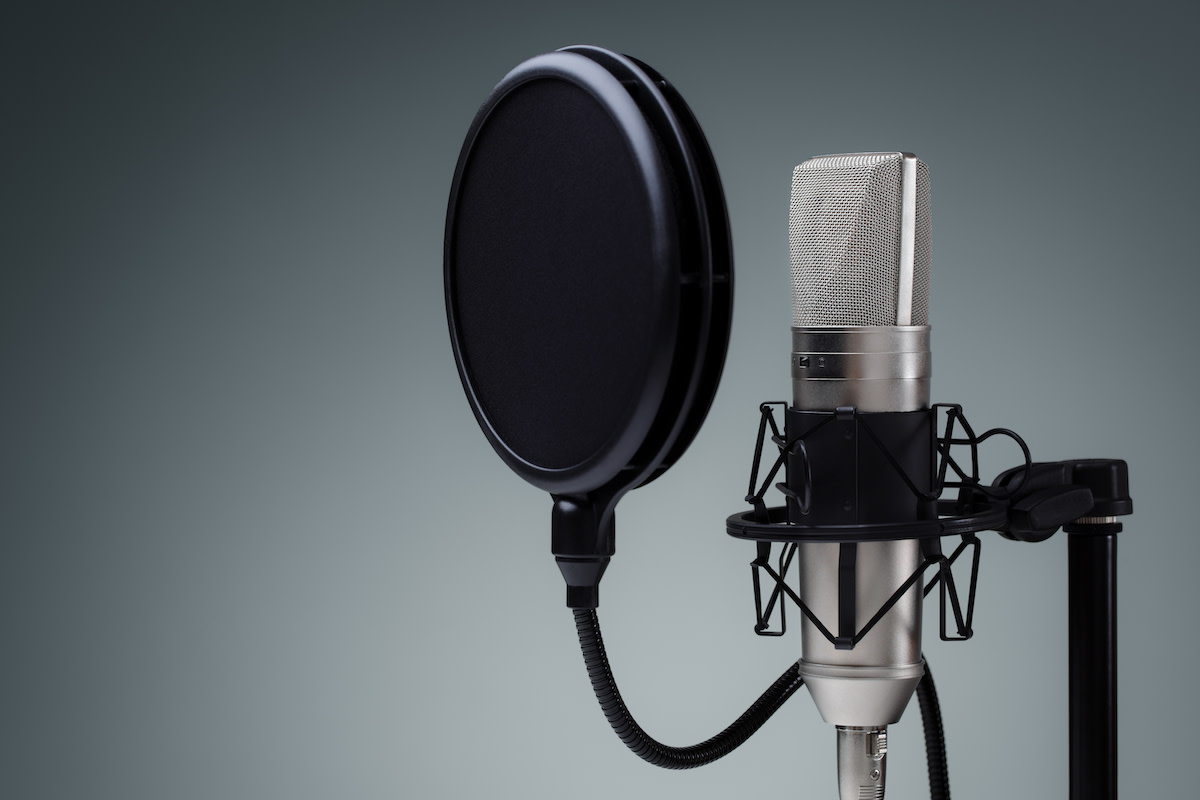 Guide to Voice Acting: 3 Types of Voice Acting - 2022 - MasterClass