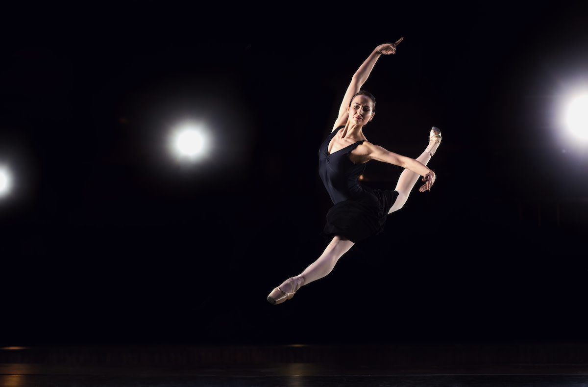 How to Do a Grand Jeté: 3 Tips for Mastering Your Grand Jeté - 2022 ...