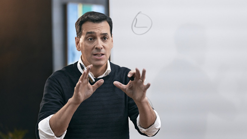 Daniel Pink’s 6 Tips for Crafting the Perfect Sales Pitch - 2026 ...