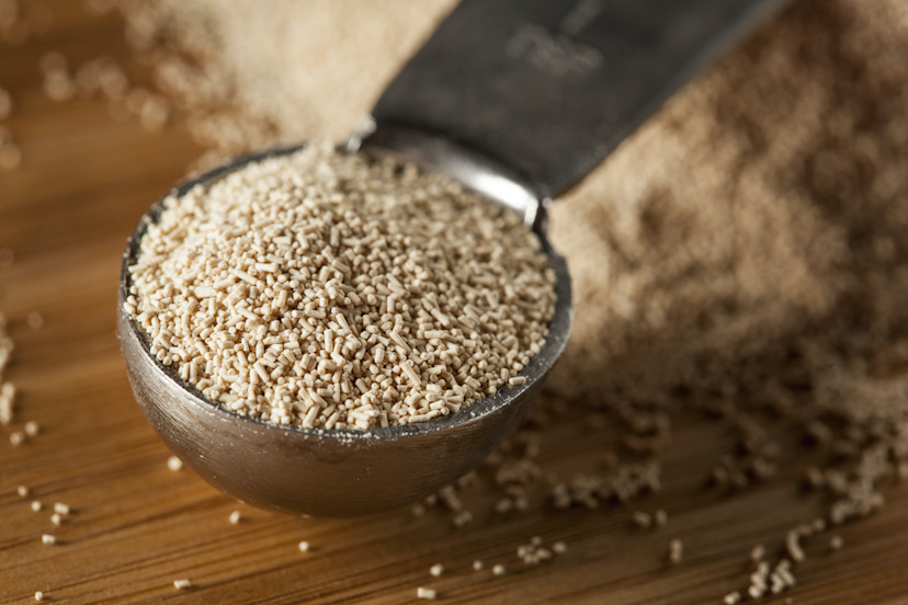 Baking Powder vs. Yeast: How the Two Baking Agents Compare - 2025 ...