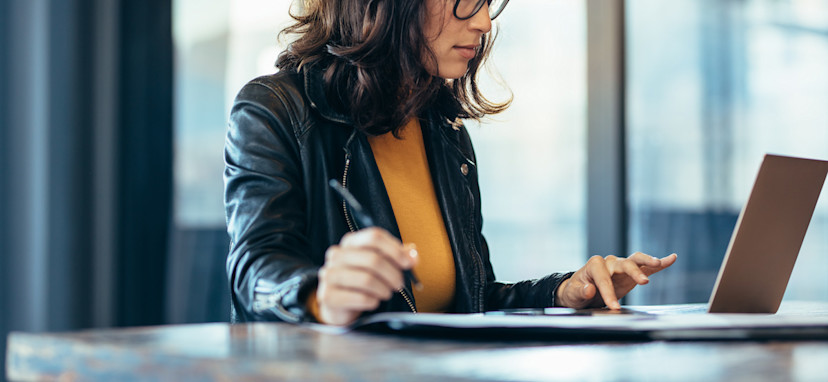 Compound Sentences: How to Use Compound Sentences - 2025 - MasterClass