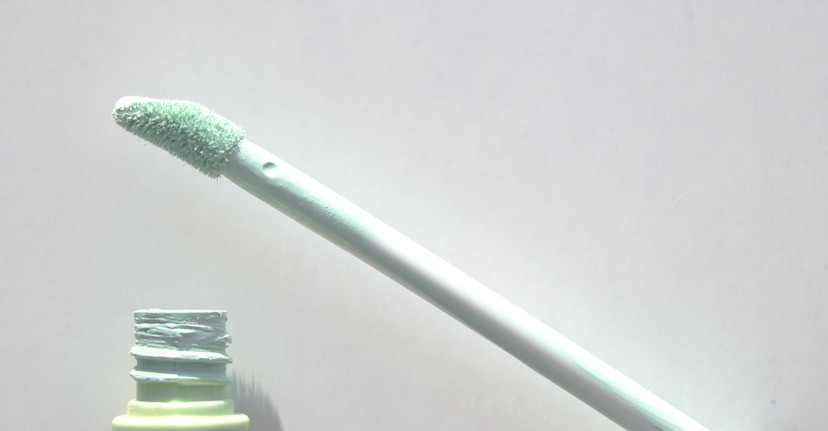Green Concealer: How to Apply Green Concealer in 7 Steps - 2026 ...