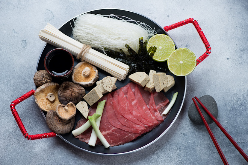 Guide to Nabemono: 8 Types of Japanese Hot Pot Dishes - 2025 - MasterClass