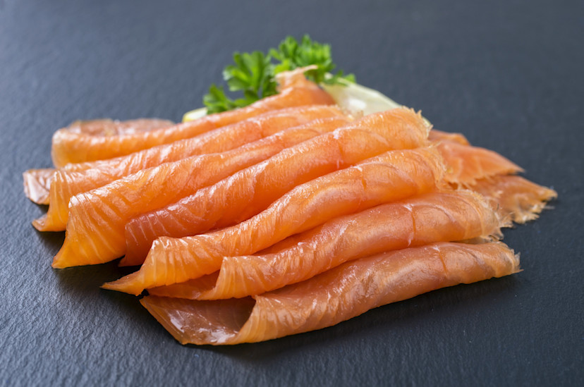 How to Make Lox at Home: Differences Between Lox and Smoked Salmon and ...