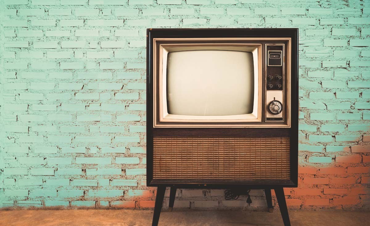 How to Write a TV Script: A Guide to Starting Your Career in Television ...