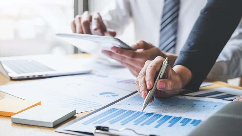 Fixed-Charge Coverage Ratio Formula and Example - 2025 - MasterClass