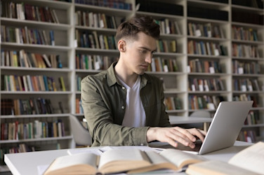 Ethical Use of AI in Academic Writing | Polygence