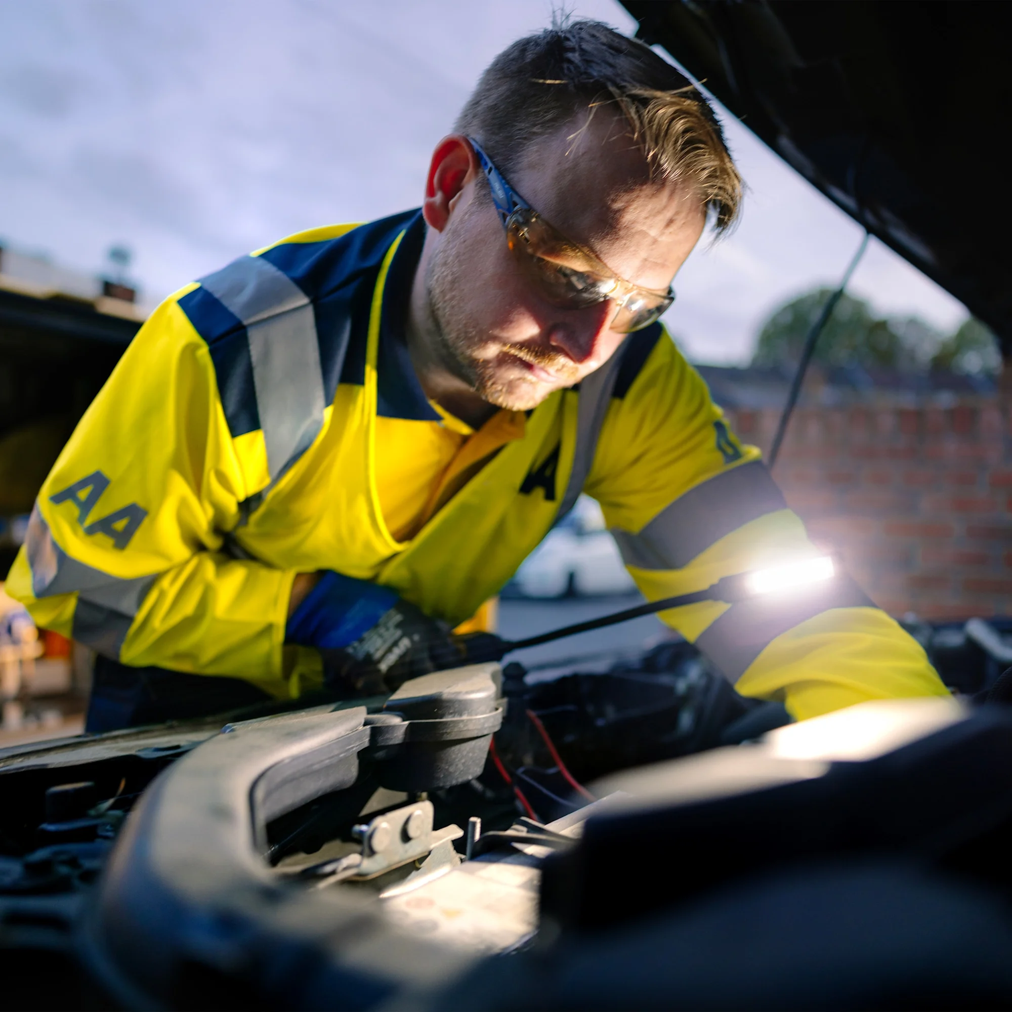 At home fault finding for just £99 - Mobile Mechanic