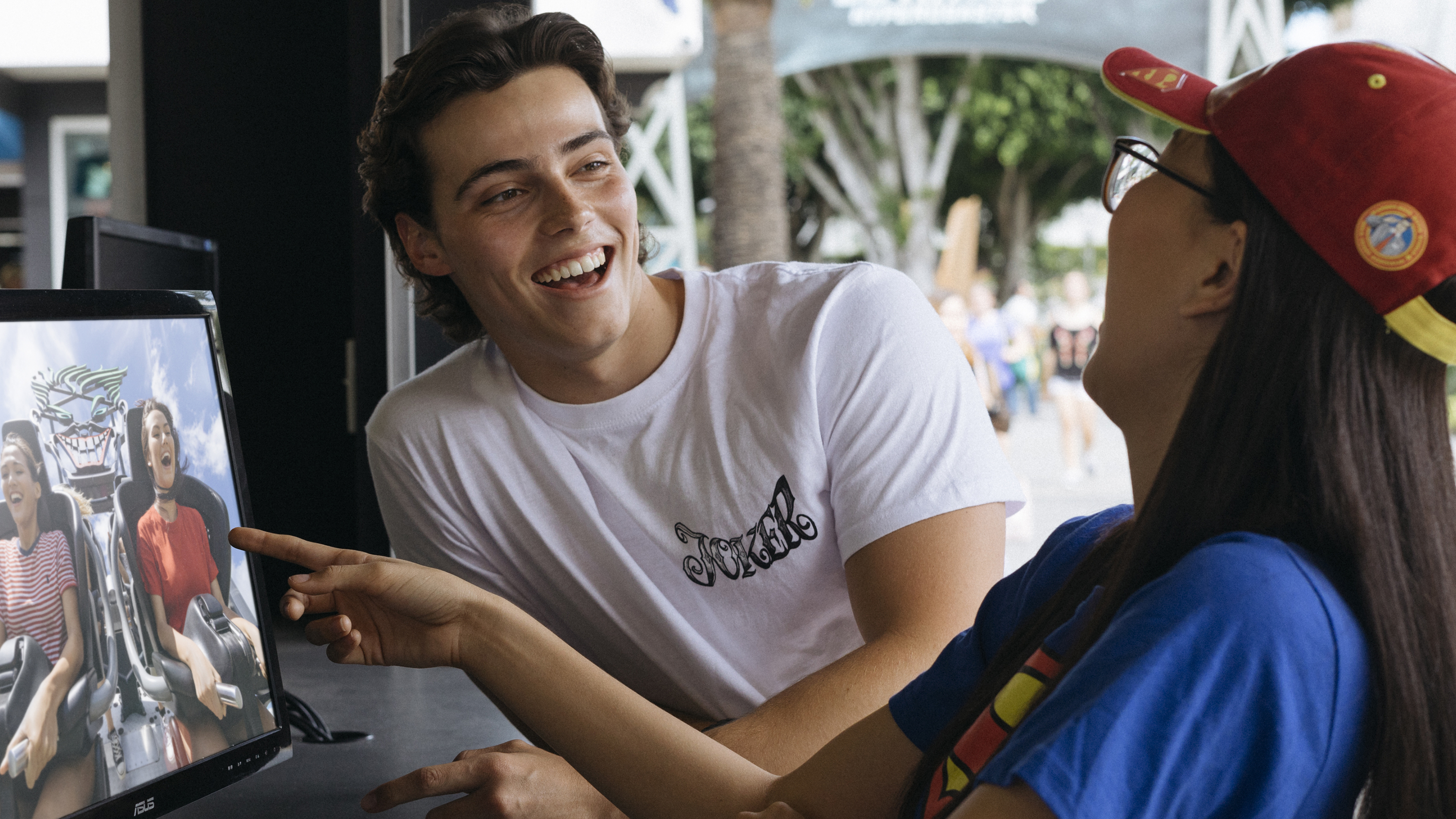 Shopping, Souvenirs & Merchandise at Warner Bros. Movie World