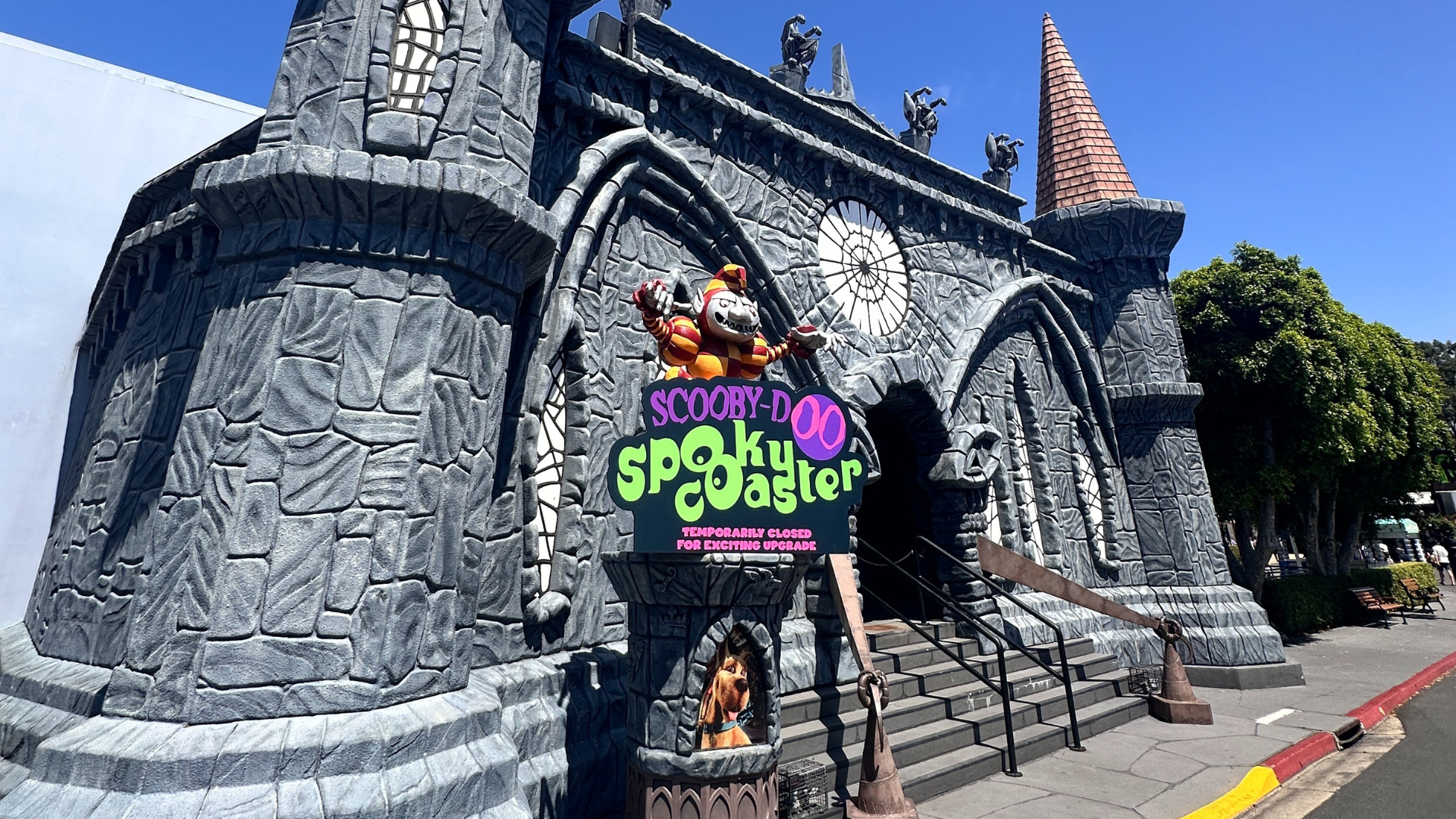 Scooby Doo Spooky Coaster - Behind the Scenes