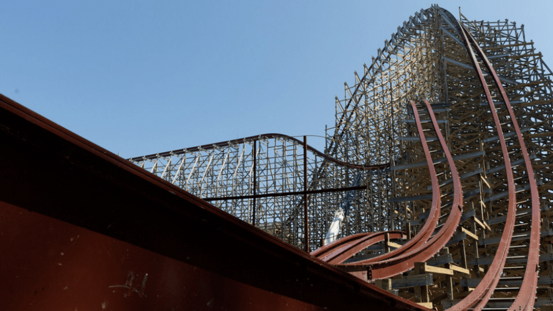 DC Rivals HyperCoaster - 6 of the World’s Best HyperCoasters